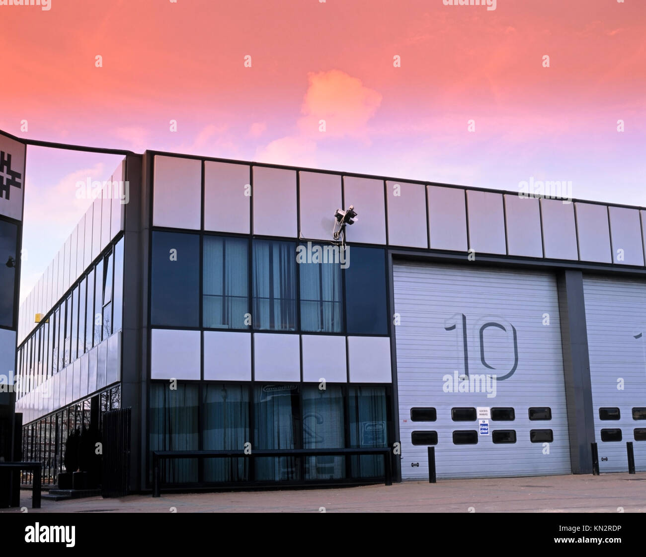 Hi tech office & warehouse, Vauxhall, London, England, United Kingdom ...