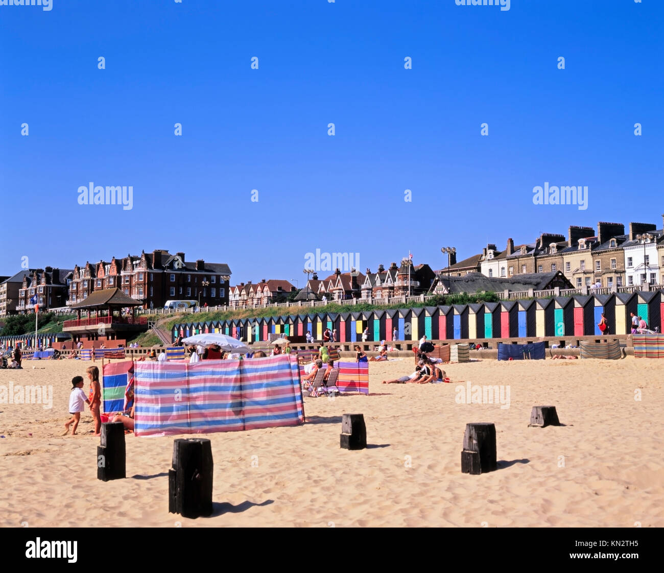 Tourists on the beach, South Beach, Lowestoft, Suffolk, England, United ...