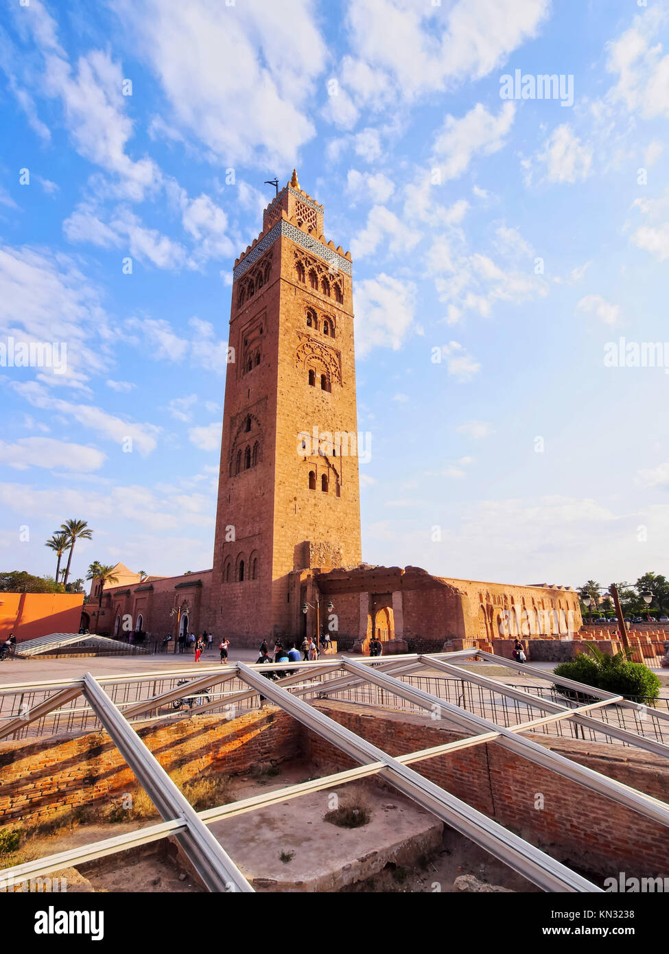 Biggest in the world when built hi-res stock photography and images - Alamy