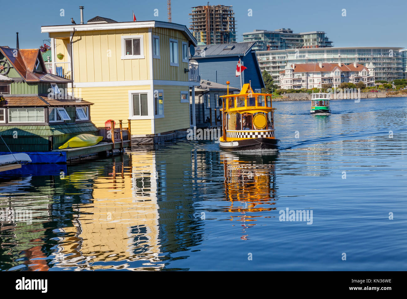 Unique floating home hi-res stock photography and images - Alamy