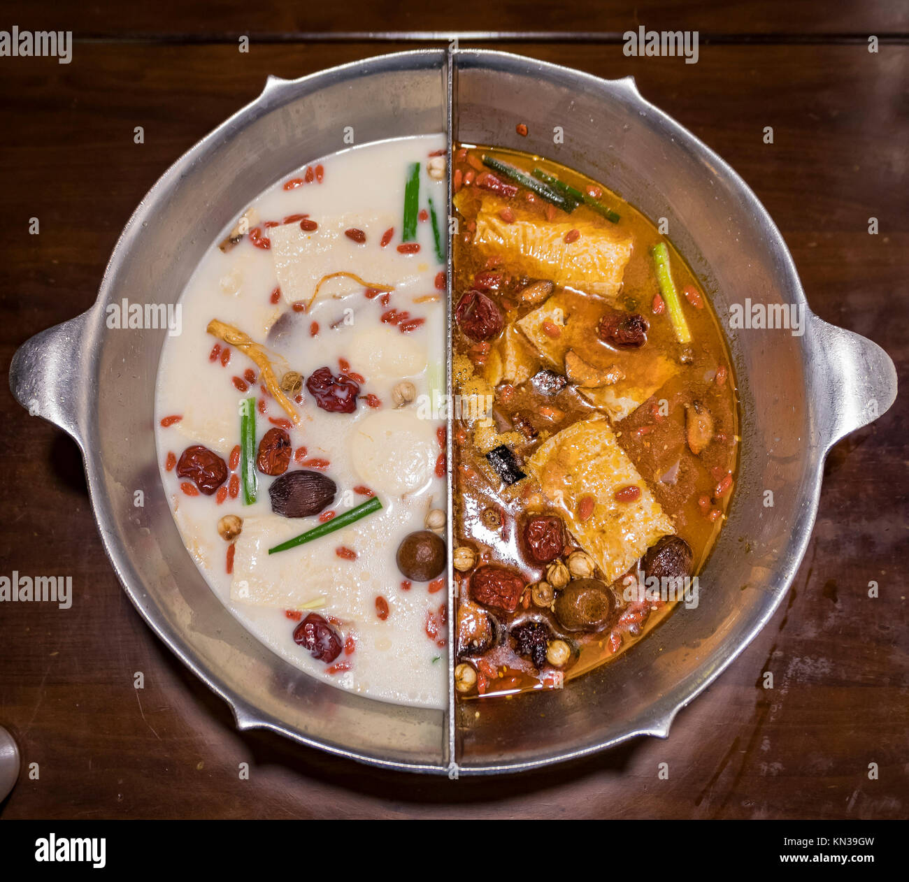 Side hot hi-res stock photography and images - Alamy