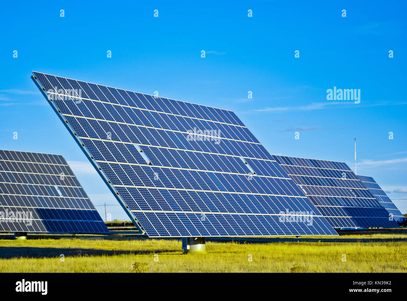 Solar panel use hi-res stock photography and images - Alamy