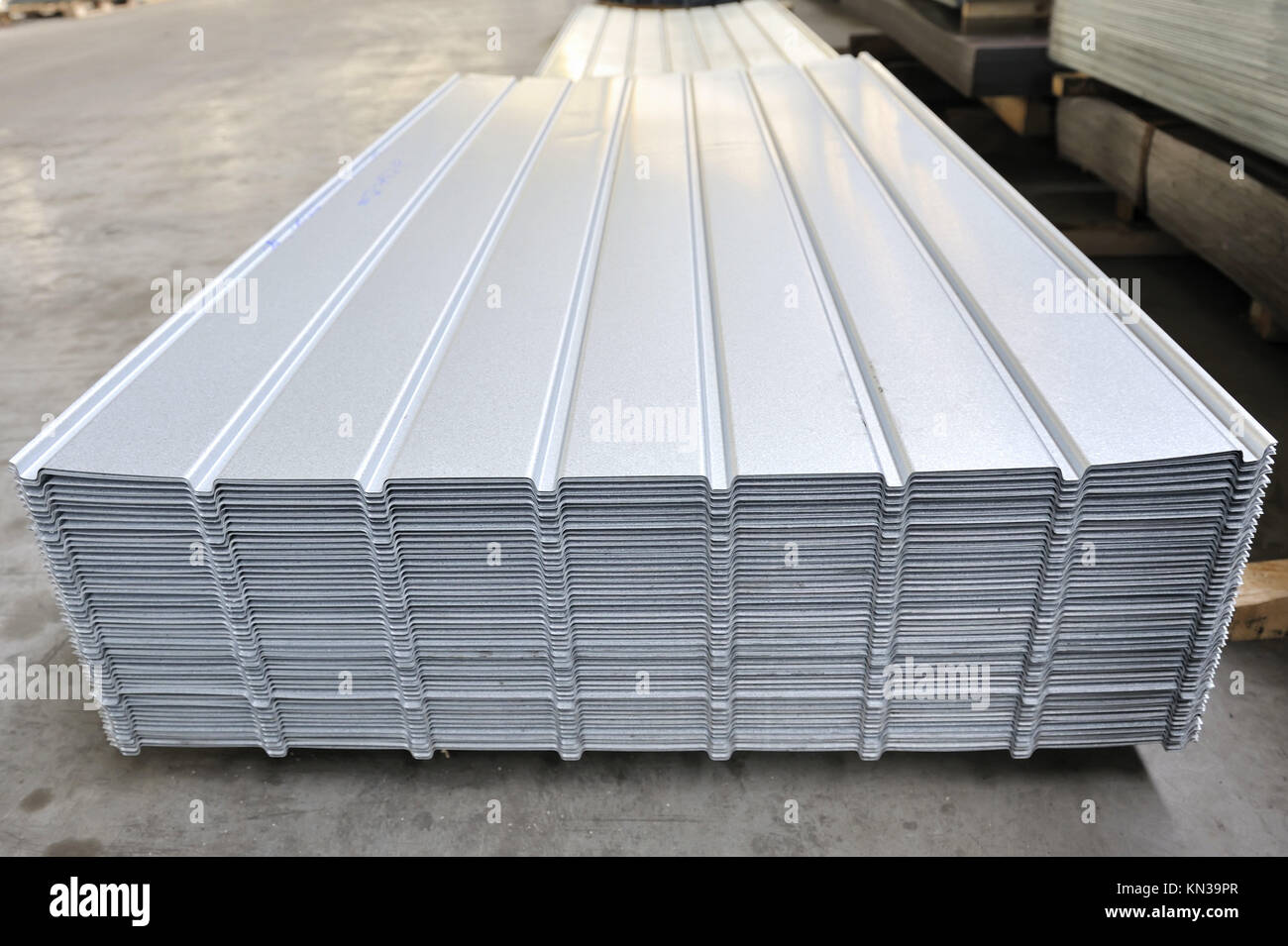 wave corrugated steel sheet Stock Photo - Alamy