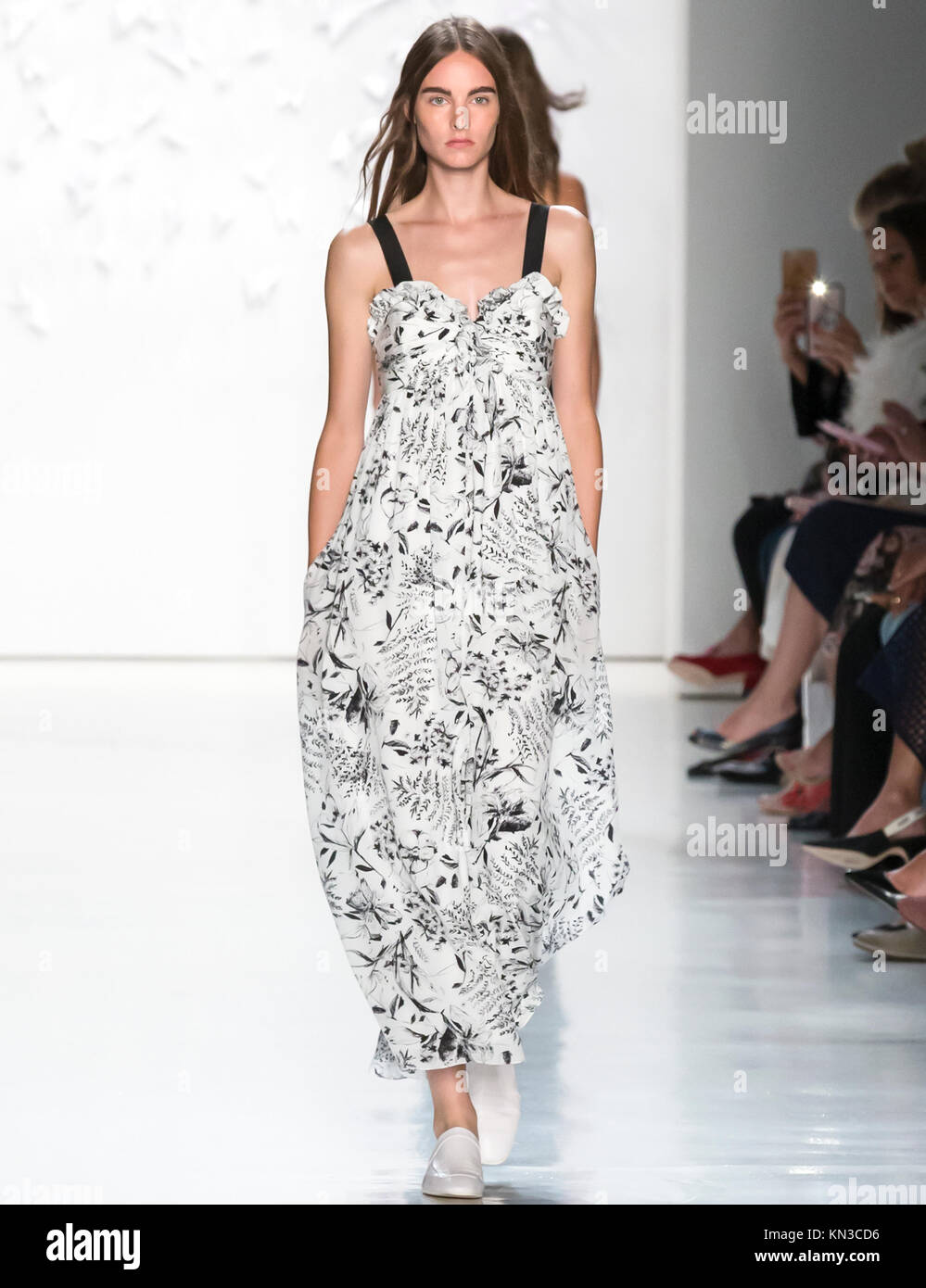 Brons estella hi-res stock photography and images - Alamy