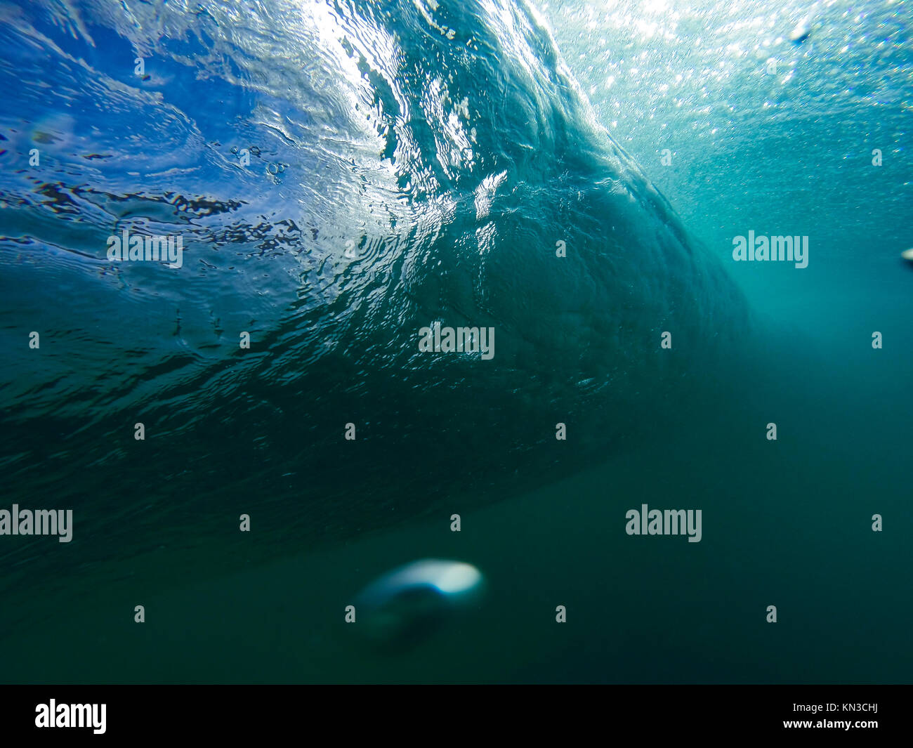 Underwater wave hi-res stock photography and images - Alamy