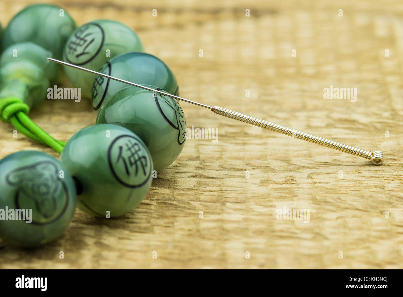 Traditional needle hi-res stock photography and images - Alamy