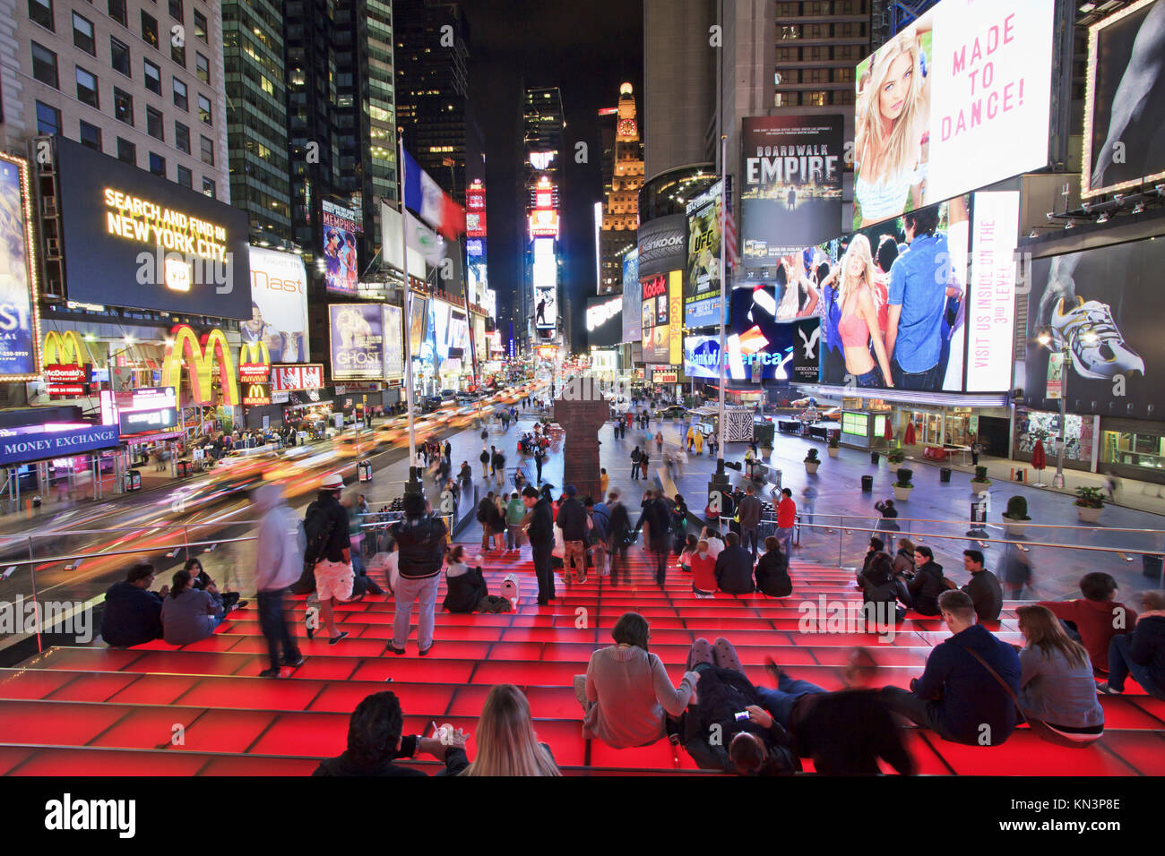 Times square black and white hi-res stock photography and images - Alamy