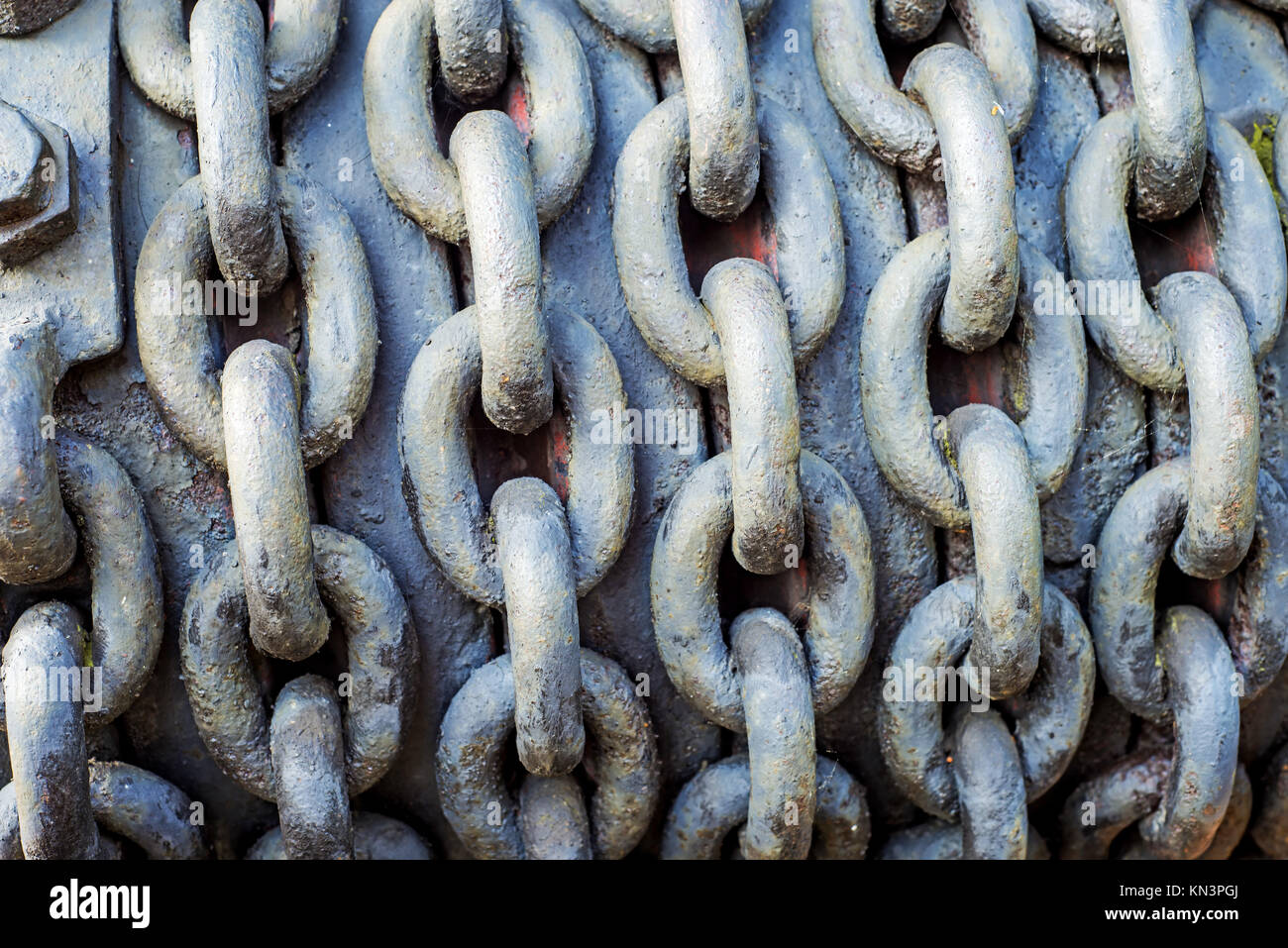 Big anchor chain hi-res stock photography and images - Alamy