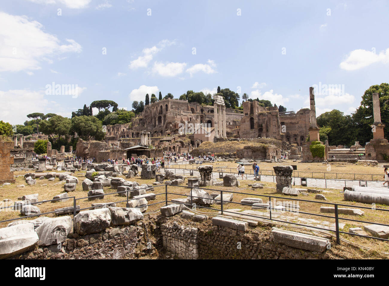 Ancient rome city ruins hi-res stock photography and images - Alamy