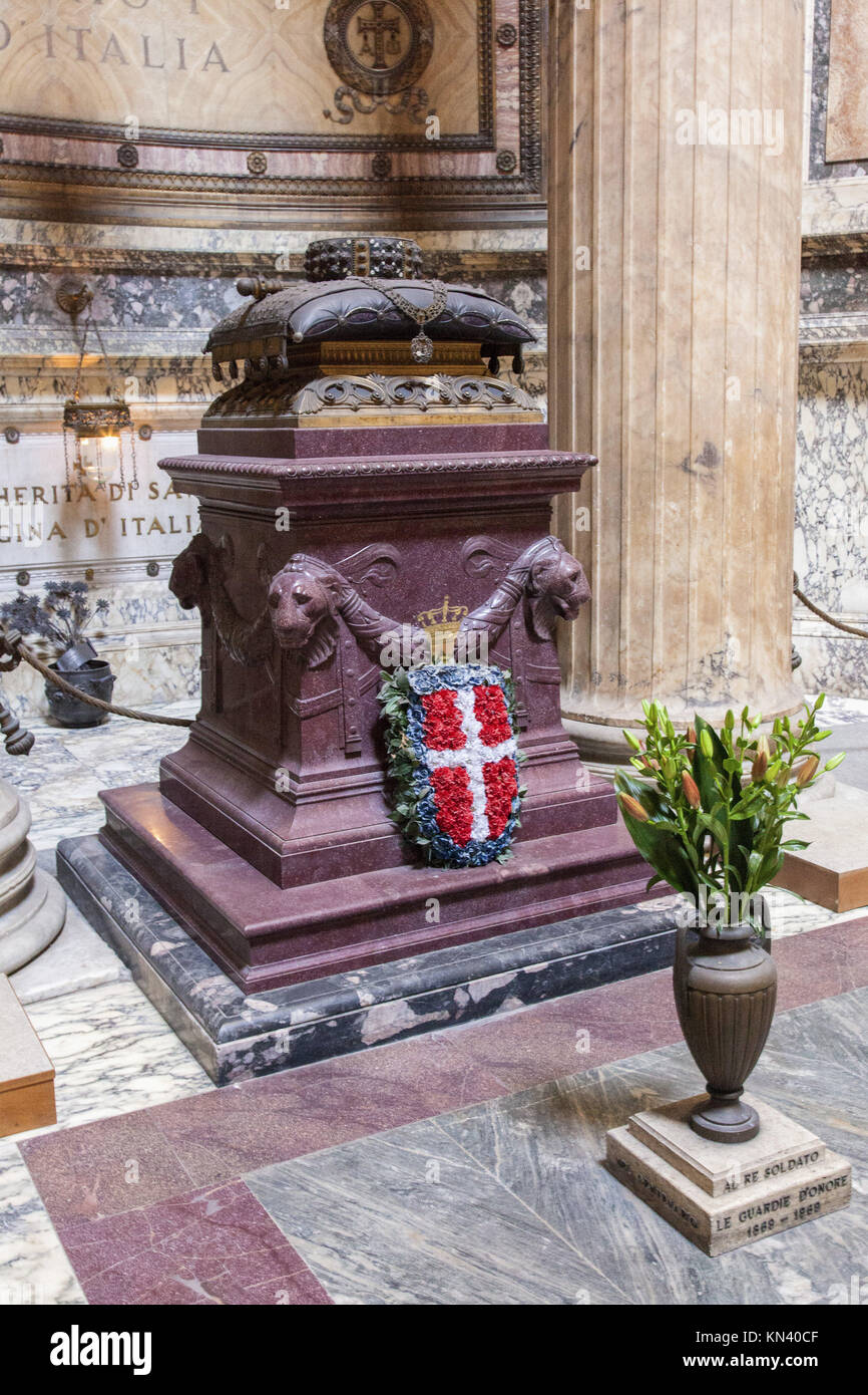 Pantheon building commissioned marcus agrippa High Resolution Stock ...