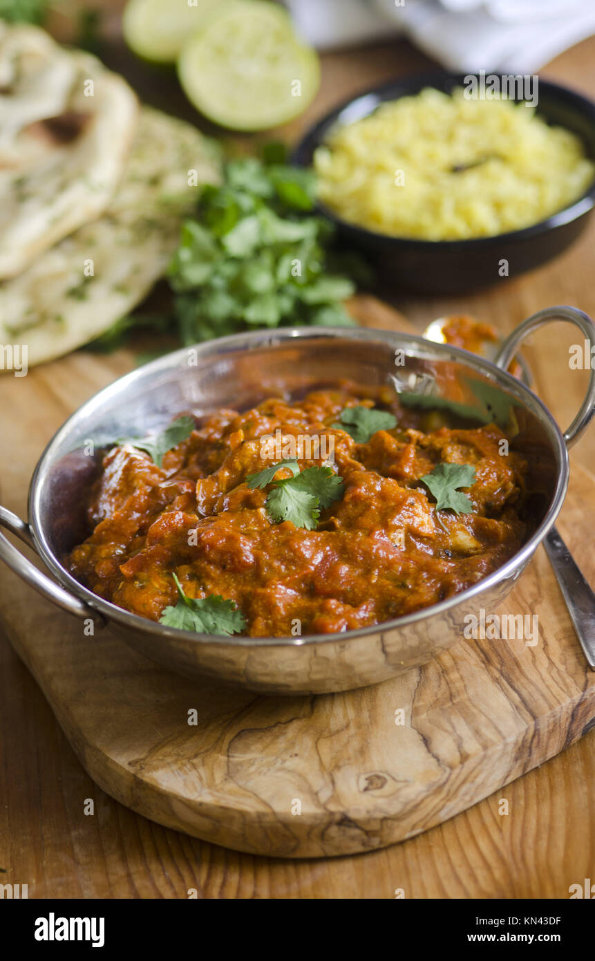 Indian chicken balti curry hi-res stock photography and images - Alamy
