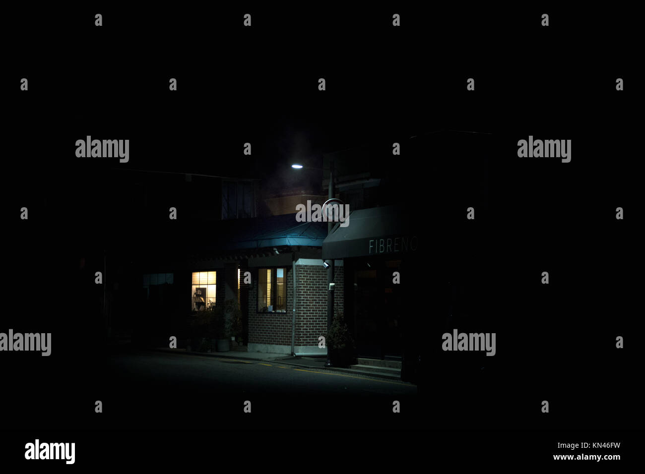 Suburb night street creepy hi-res stock photography and images - Alamy
