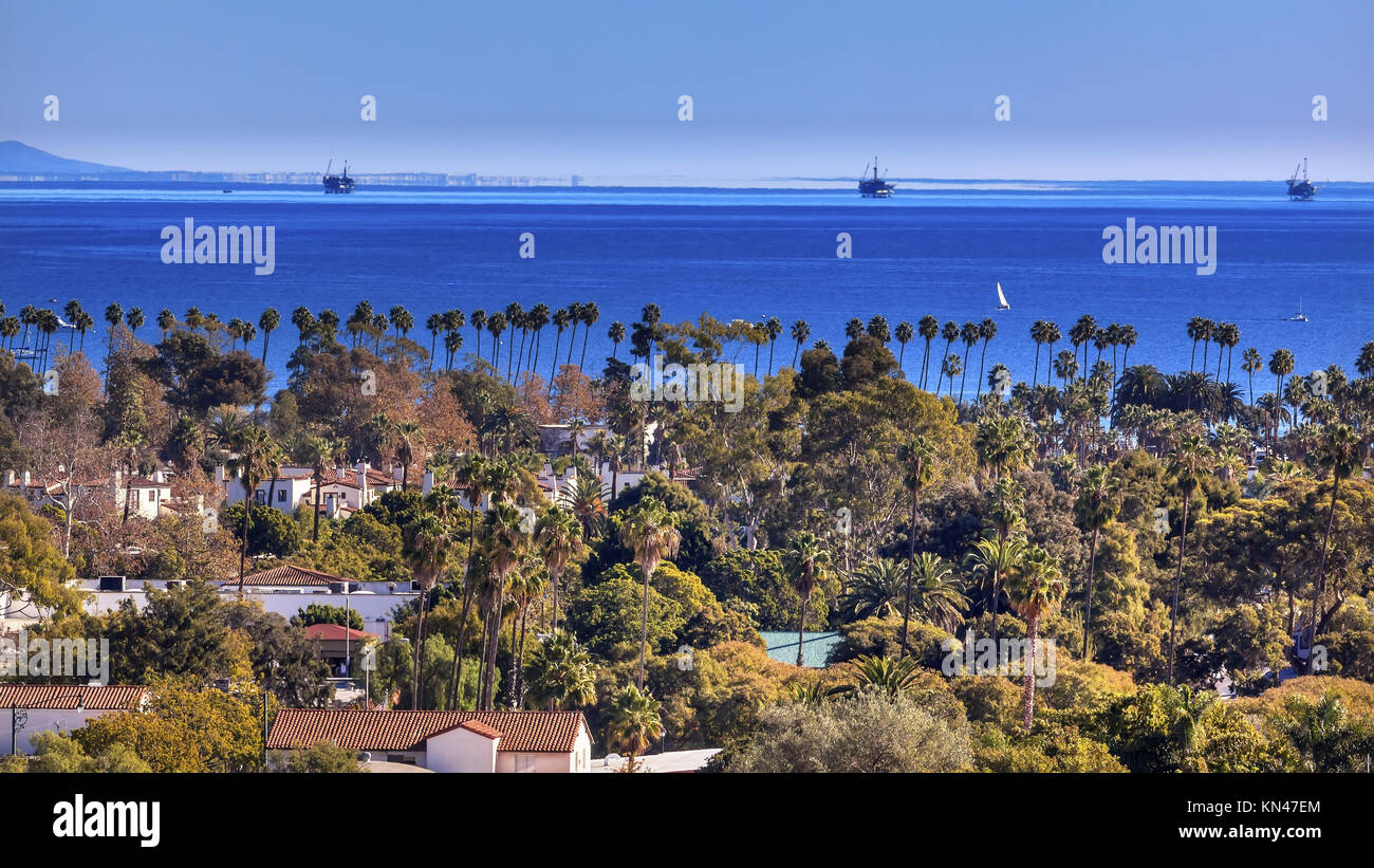 Santa barbara oil platform hi-res stock photography and images - Alamy