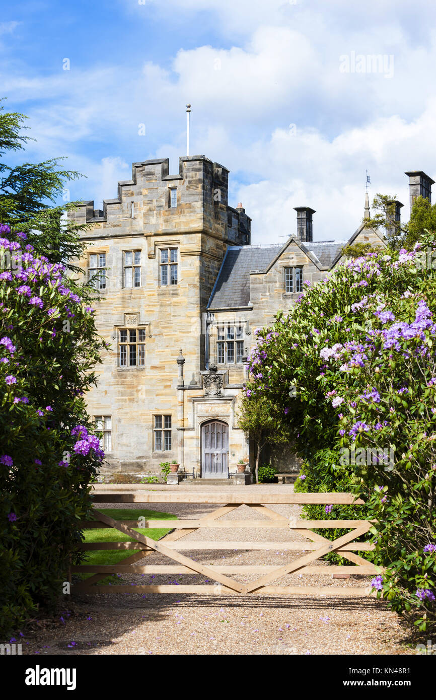 Scotney Castle, Kent, England Stock Photo - Alamy