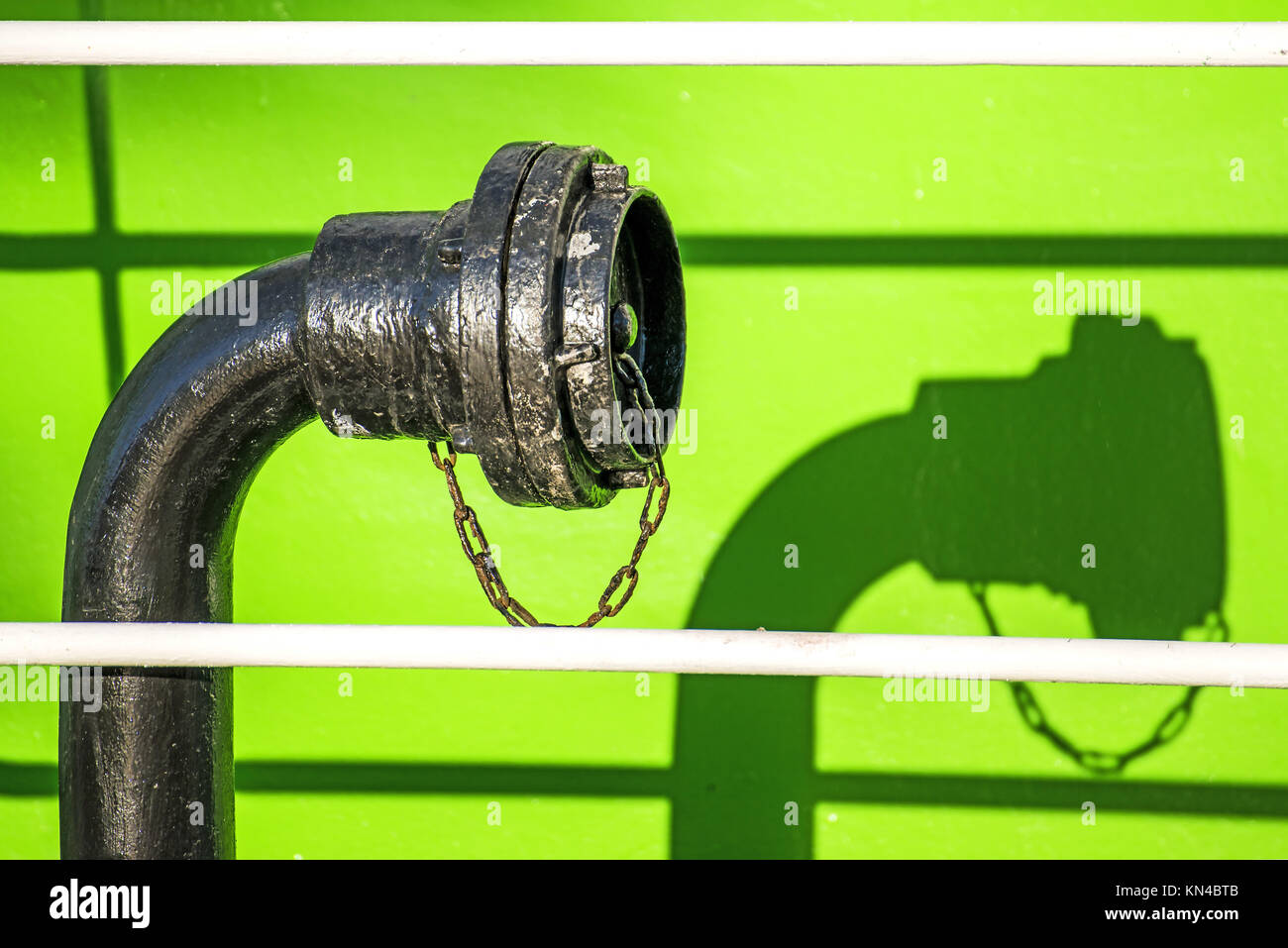 Pipe vessel hi-res stock photography and images - Alamy