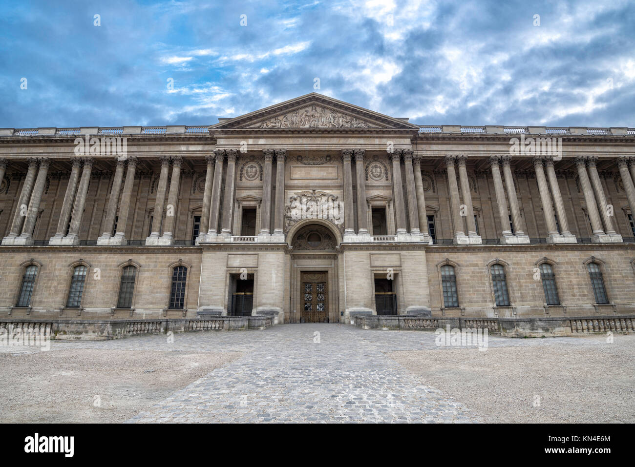 Colonnade Louvre High Resolution Stock Photography and Images - Alamy