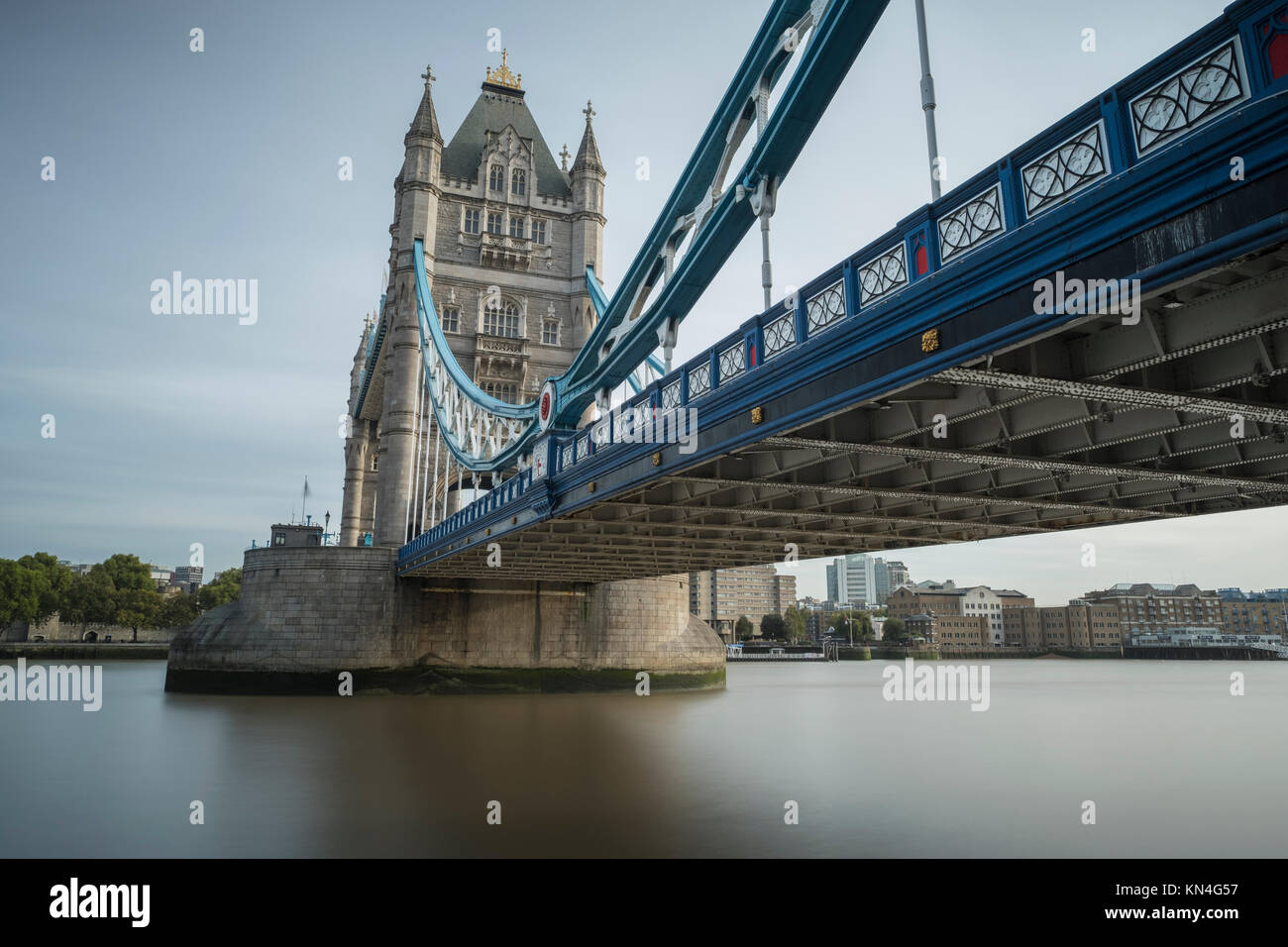 Sunny morning at Tower Bridge in London Stock Photo - Alamy