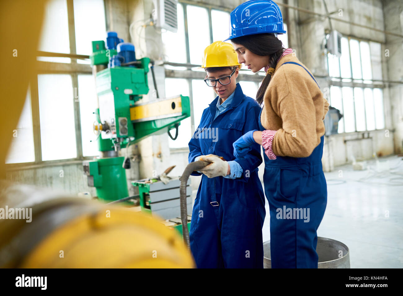 Industrial operators hi-res stock photography and images - Alamy
