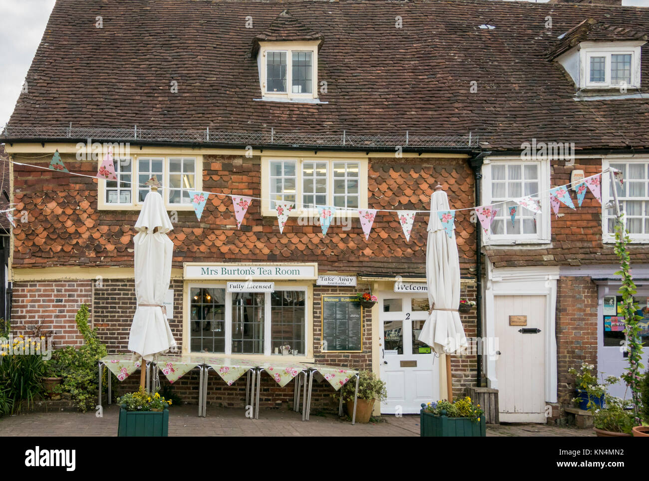 English tea rooms in Battle, Sussex, England, UK Stock Photo - Alamy