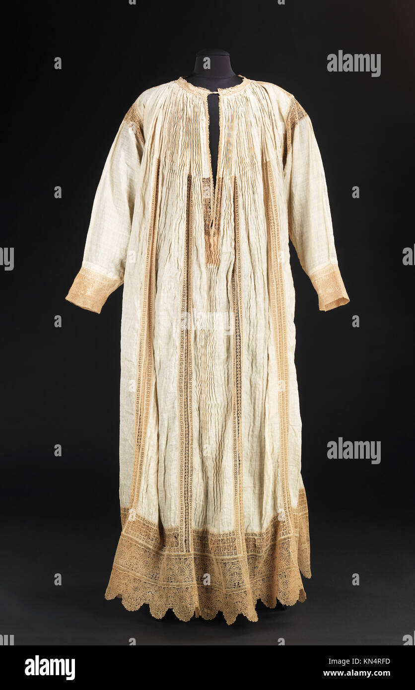 The alb, part of The Metropolitan Museum of Art's collection, is a ...