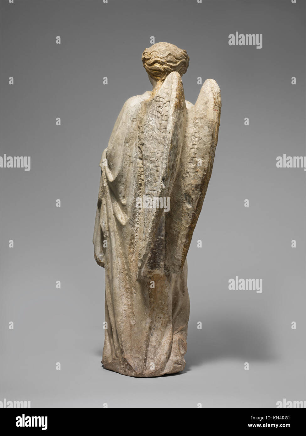 Depiction of the Angel of the Annunciation from The Metropolitan Museum ...