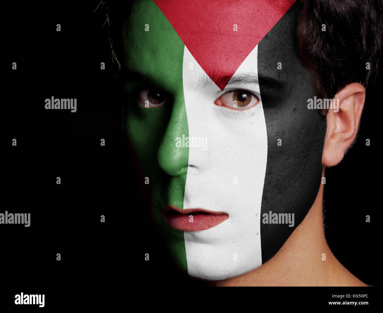 Palestine flag face paint hi-res stock photography and images - Alamy