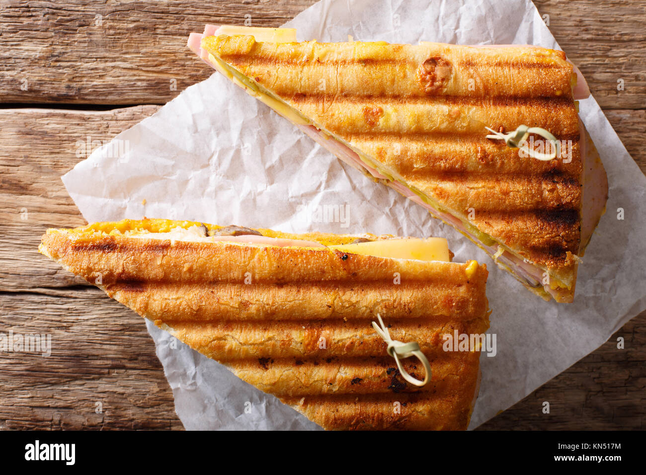 Toasted sandwich top view hi-res stock photography and images - Alamy