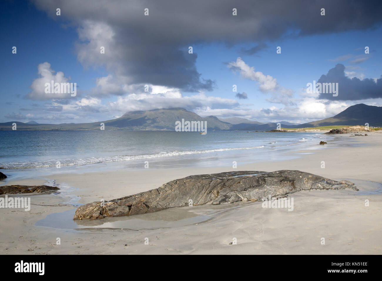 Coast at Tully Cross, Connemara National Park, County Galway, Ireland ...
