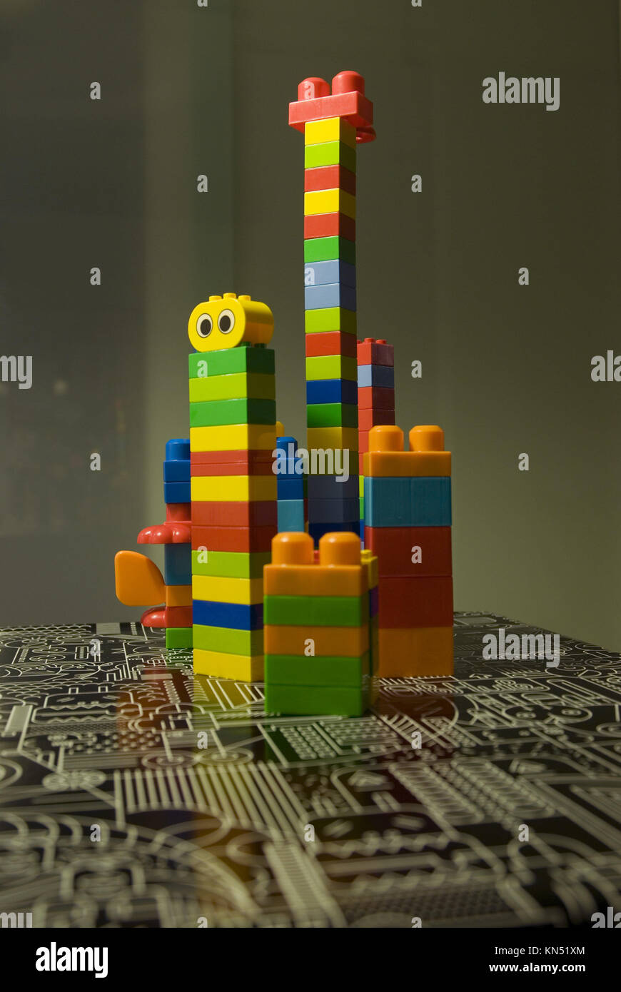 Plastic block tower hi-res stock photography and images - Alamy