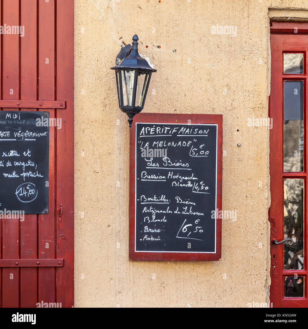 French menu card hi-res stock photography and images - Alamy
