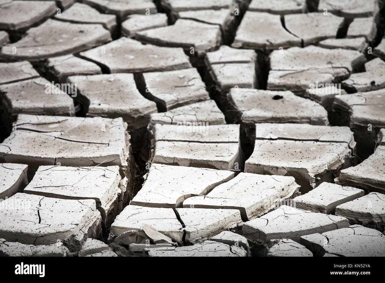 Dry land texture in desert Stock Photo - Alamy