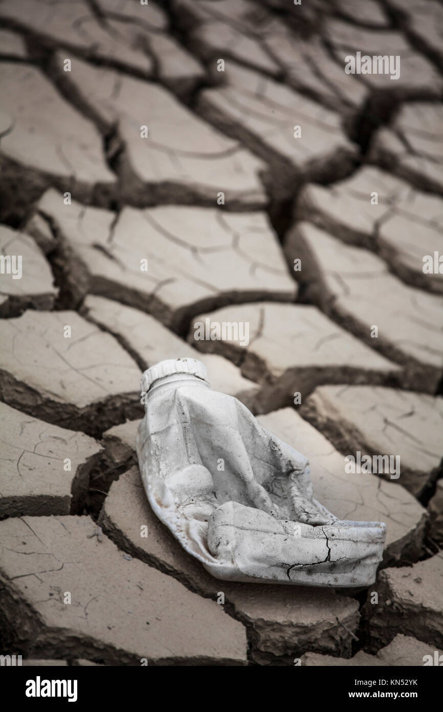 Contamination desert hi-res stock photography and images - Alamy