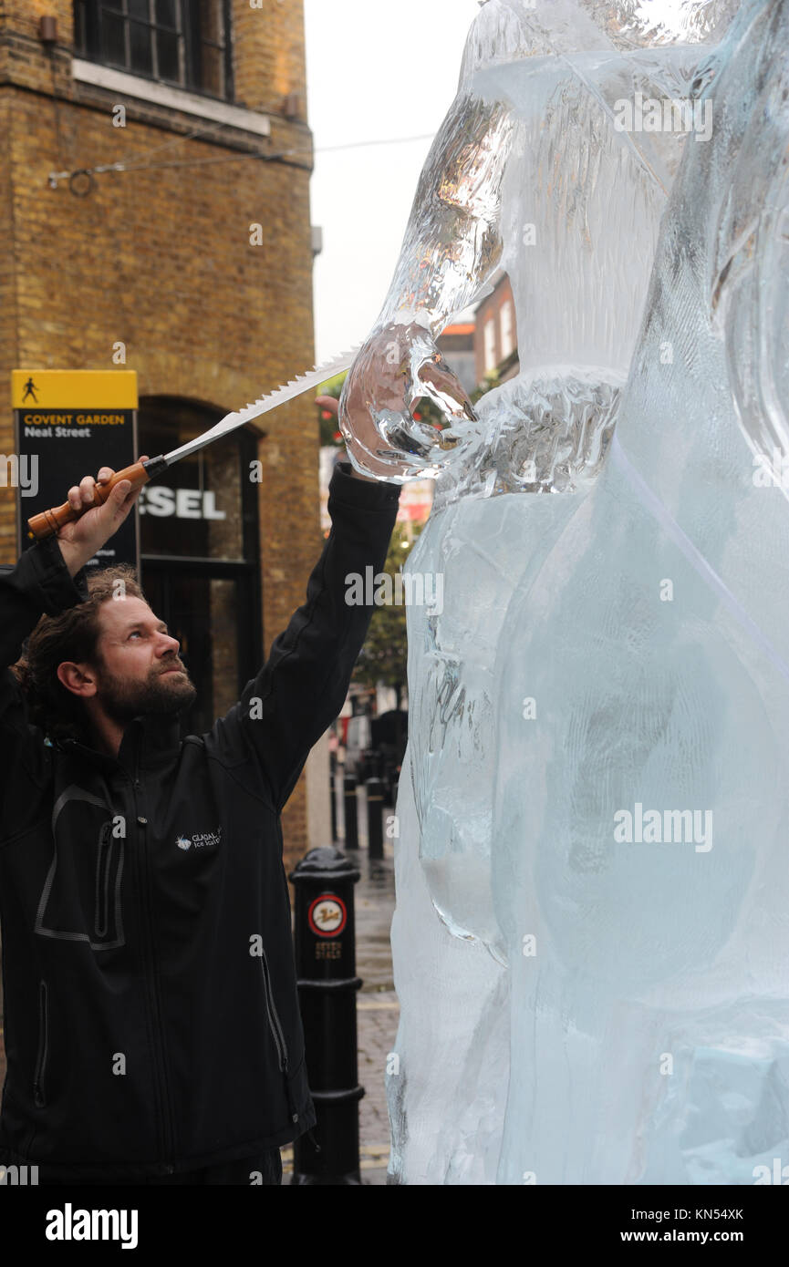 Life sized sculpture of Caesar on Hroseback, to celebrate the release ...