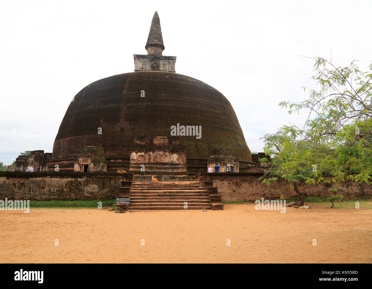 Rankot Vihara stupa UNESCO World Heritage Site, the ancient city of ...