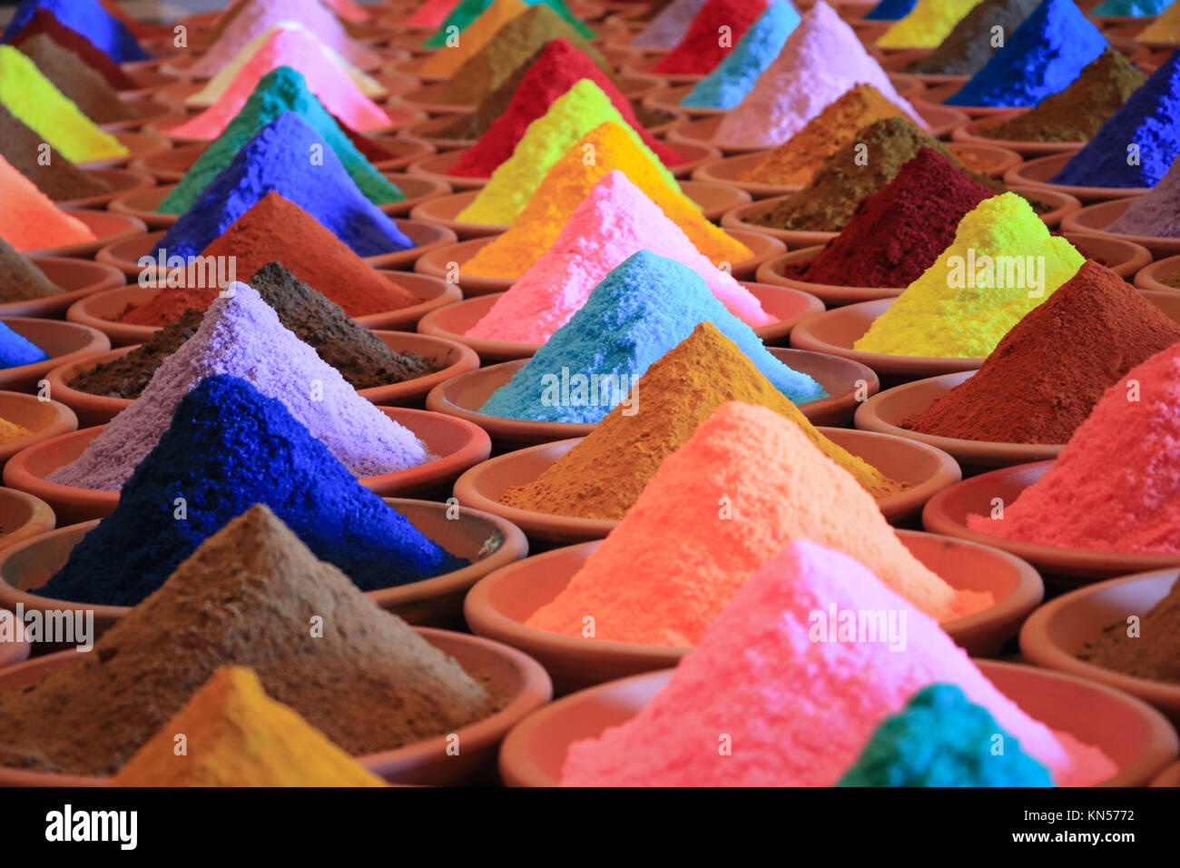 Various spices selection. Multicolored powder Stock Photo - Alamy