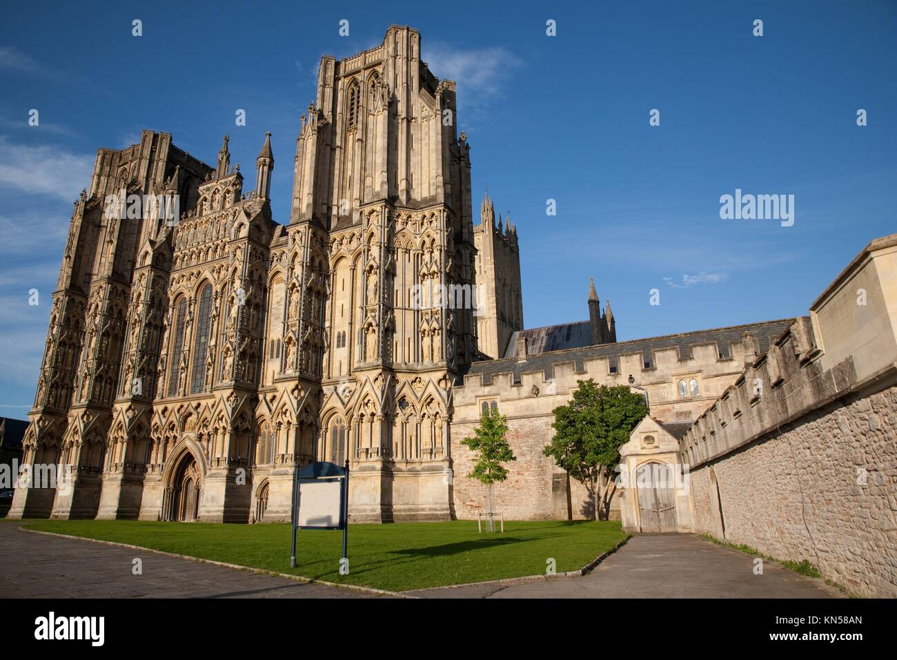 Wells Cathedral Image High Resolution Stock Photography and Images - Alamy