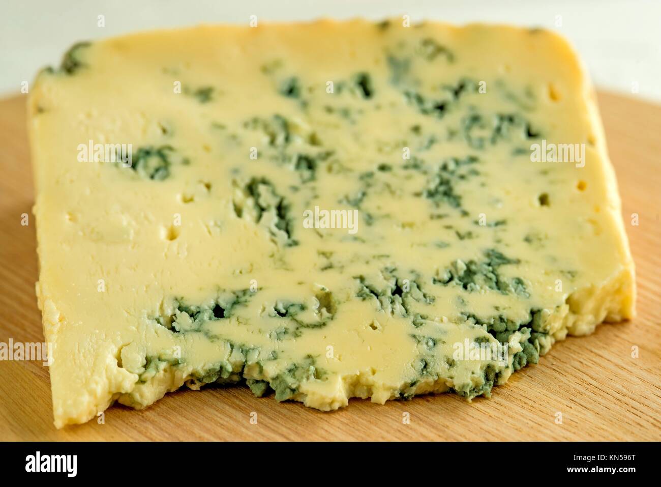 French roquefort blue cheese hi-res stock photography and images - Alamy