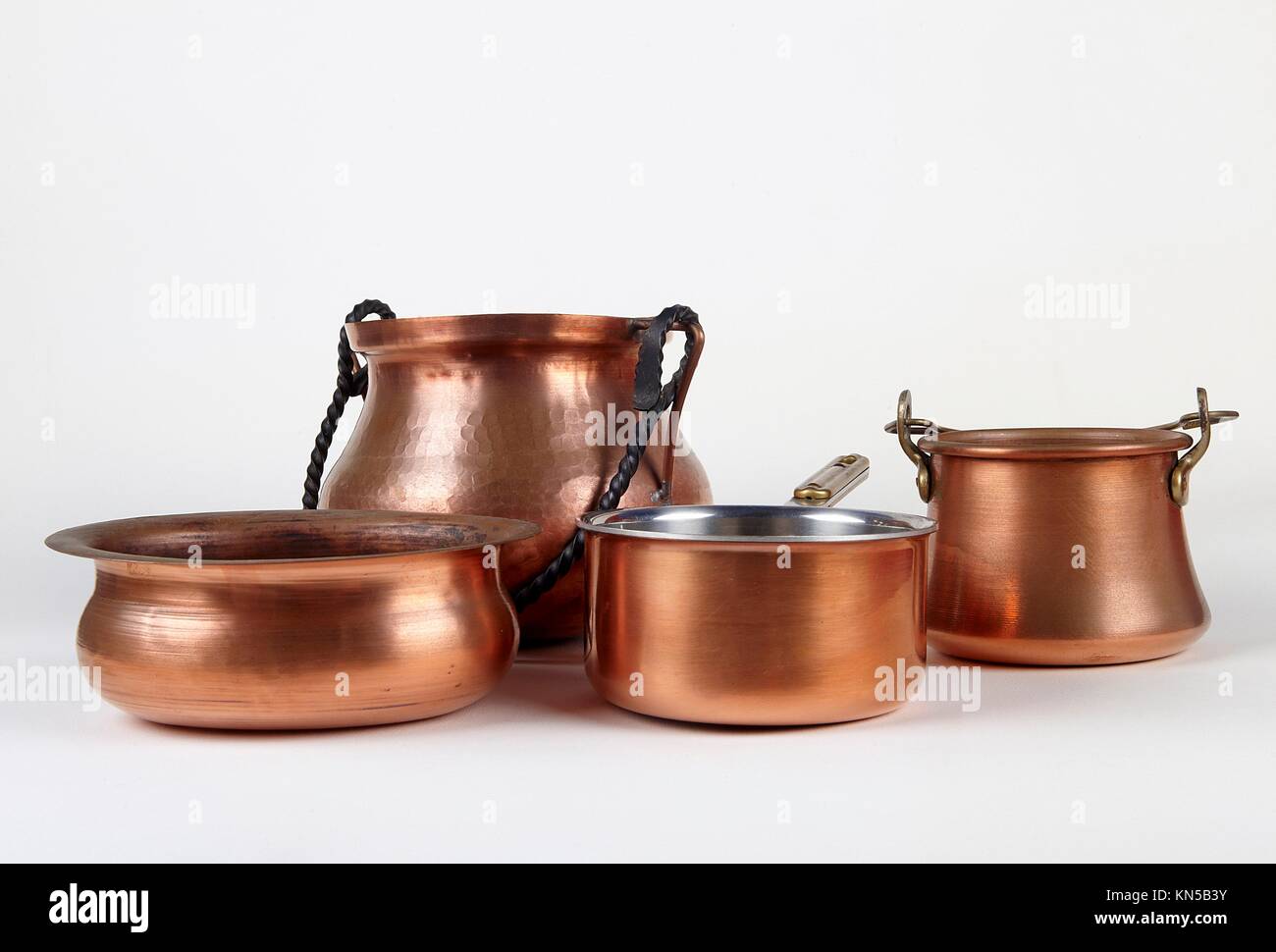 Handicraft copper hi-res stock photography and images - Alamy