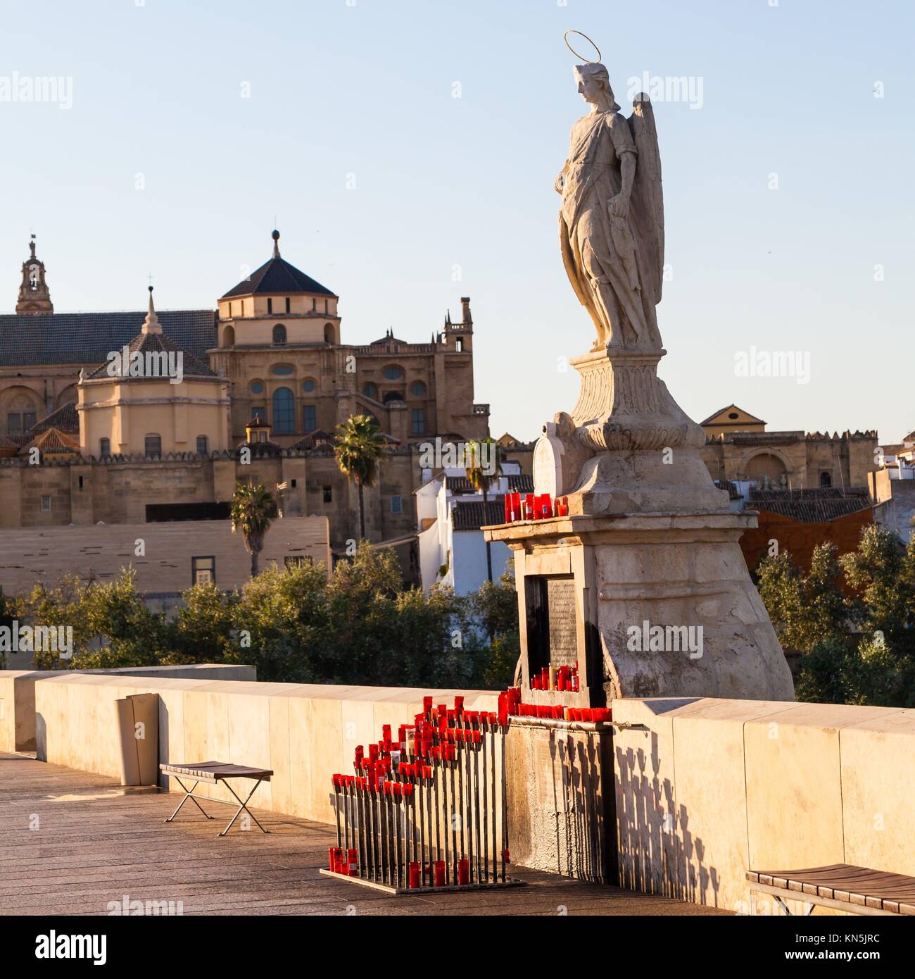 Old Arabic Statue High Resolution Stock Photography and Images - Alamy