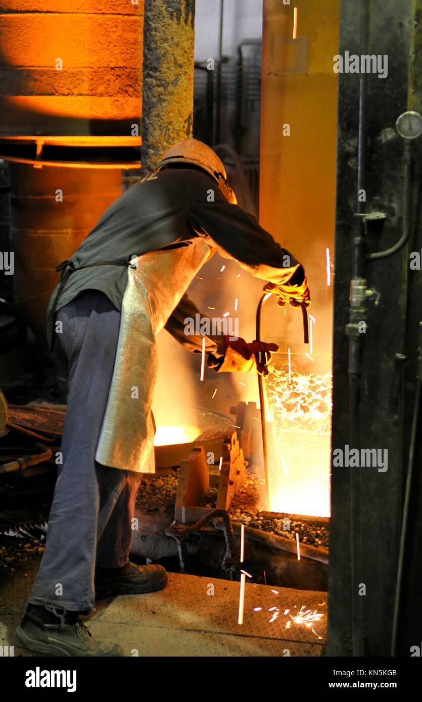 Worker Pouring Molten Iron High Resolution Stock Photography and Images ...