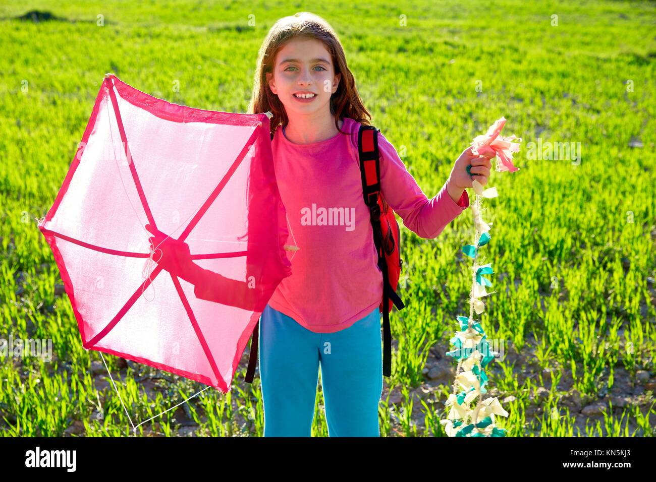 Pink kite hi-res stock photography and images - Alamy