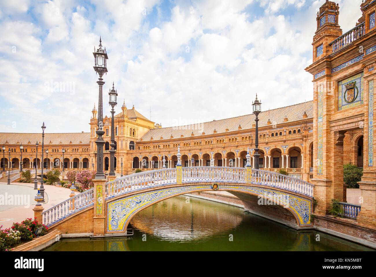Spanish renaissance revival architecture hi-res stock photography and ...
