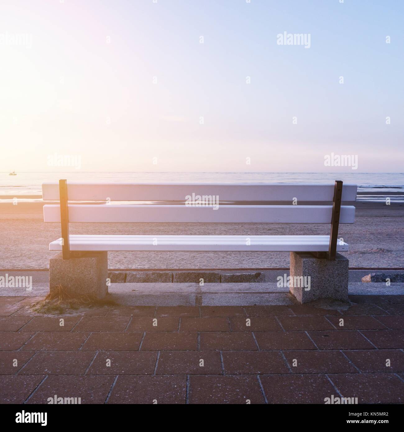 Seaside bench with the sunlight hi-res stock photography and images - Alamy