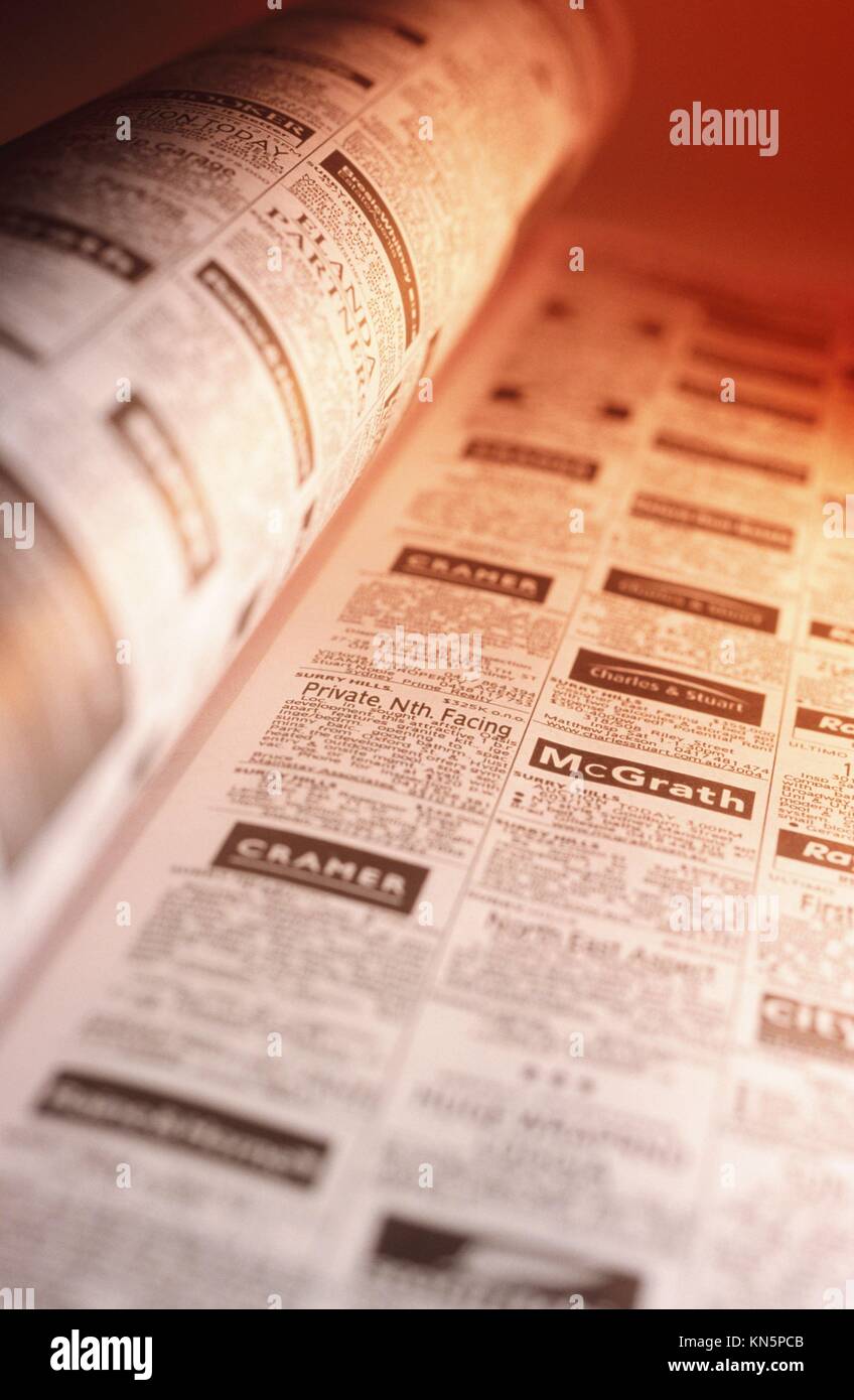 Newspaper inside page hi-res stock photography and images - Alamy