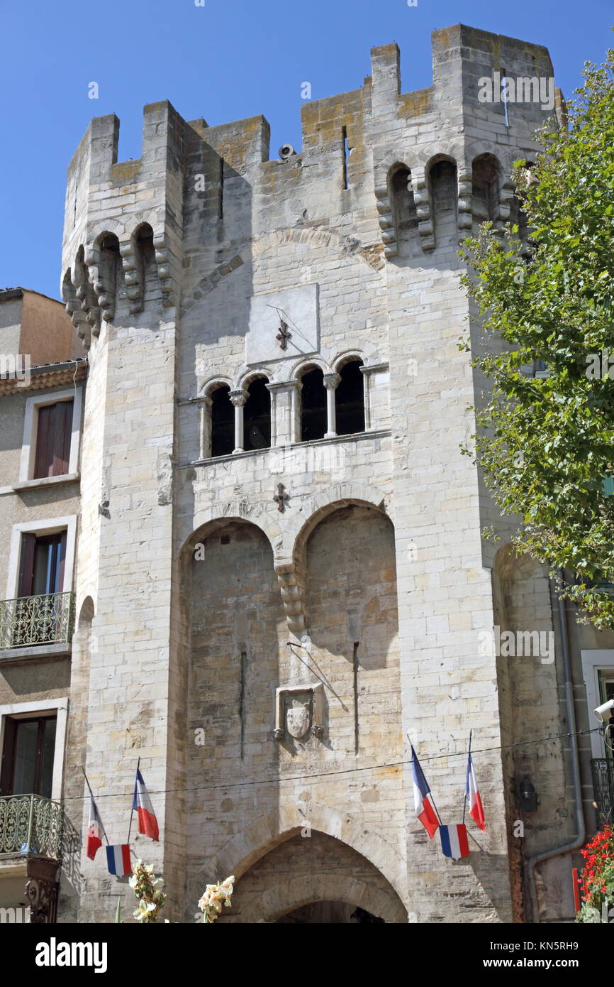 Manosque the luberon provence hi-res stock photography and images - Alamy