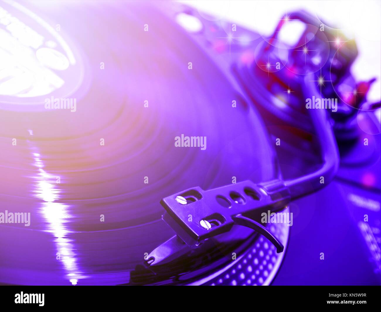 Blue turntable hi-res stock photography and images - Alamy