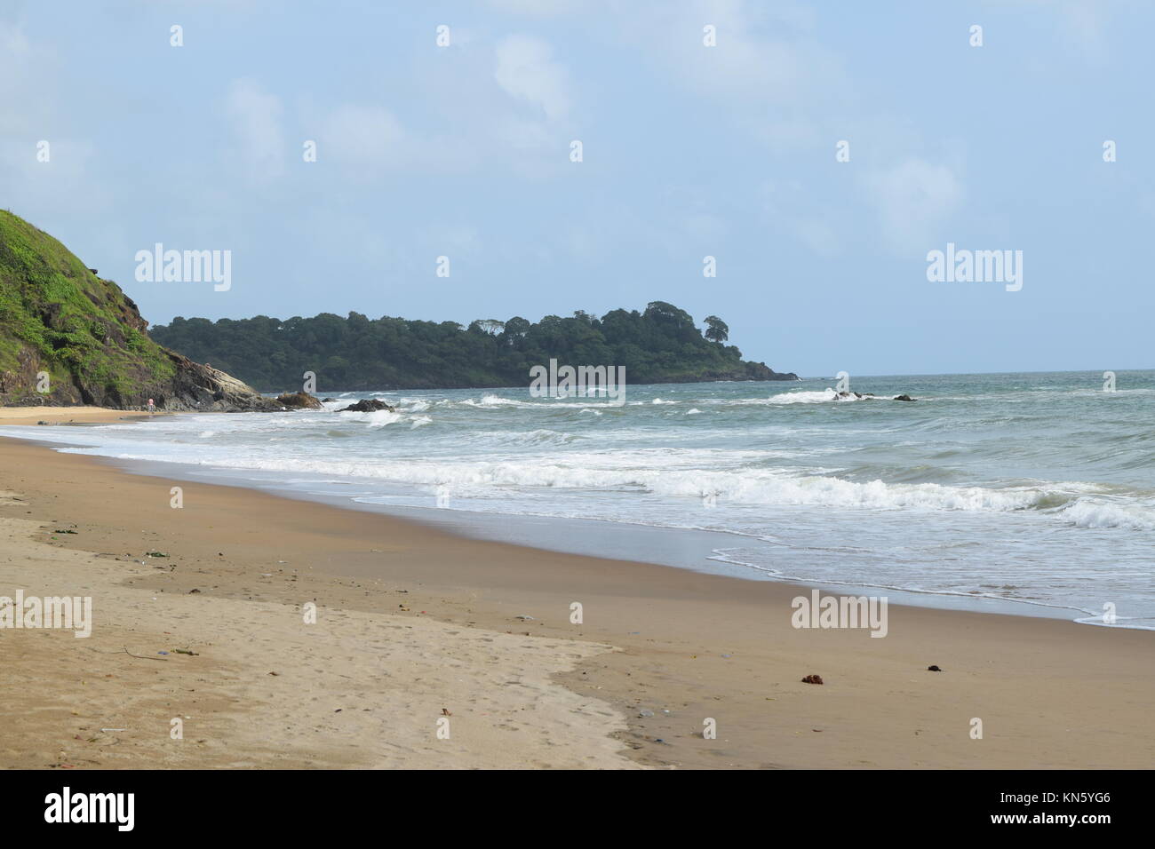 Sandy beach images. Cool beach with no people. Beautiful beach ...