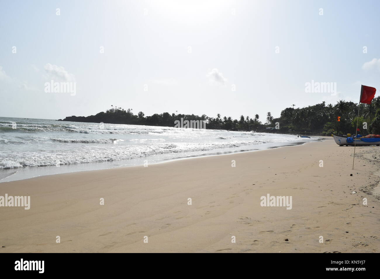 Sandy beach images. Cool beach with no people. Beautiful beach ...