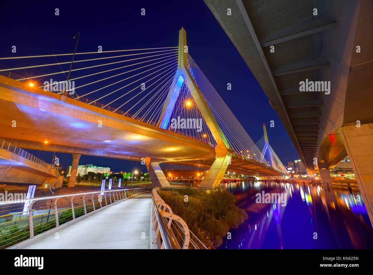 Zakim bridge boston skyline hi-res stock photography and images - Alamy