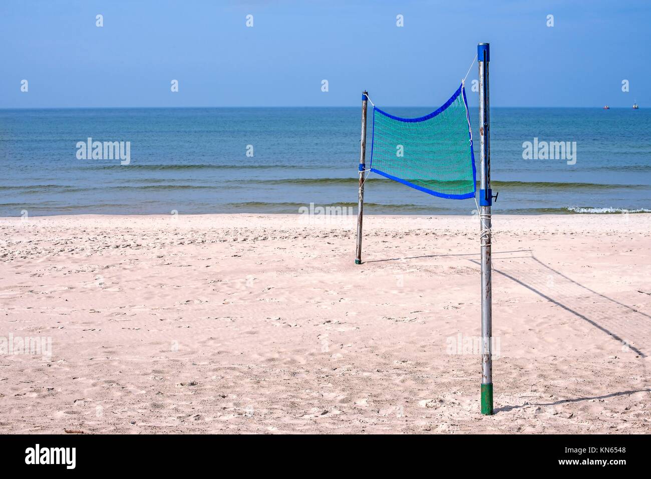 International beach volleyball team hi-res stock photography and images ...